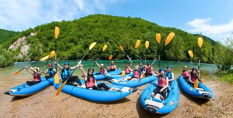 UNA KAYAK RAFTING - spustite se nemirnim vodama ove zadivljujuće rijeke ...